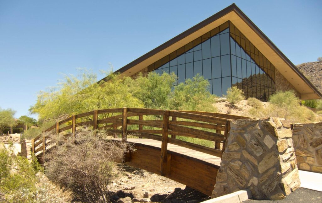 UCC churches focus on supporting Afghan refugee resettlement into 2022 - United Church of Christ