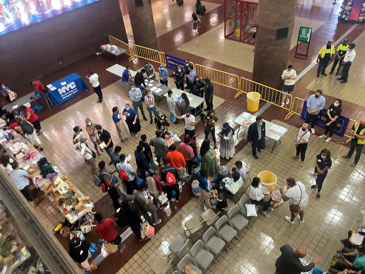 Churches and partners welcome - and prepare for - migrants bused from ...